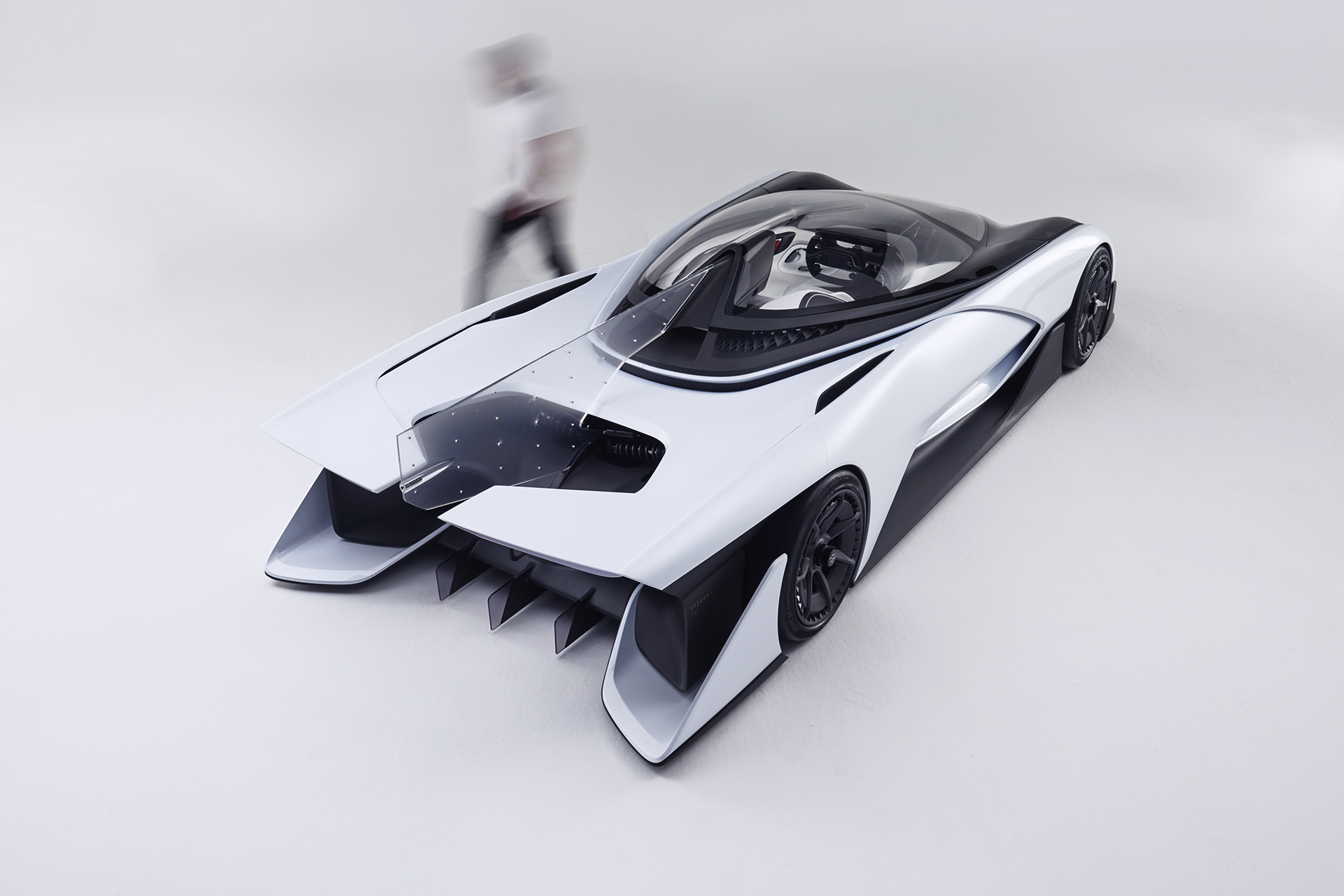 גלריה: Faraday Future FFZERO1 Concept – אוטוניוז